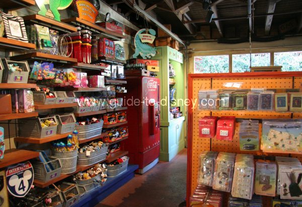 Guide to Disney World - Chester & Hester's Dinosaur Treasures Shop in ...
